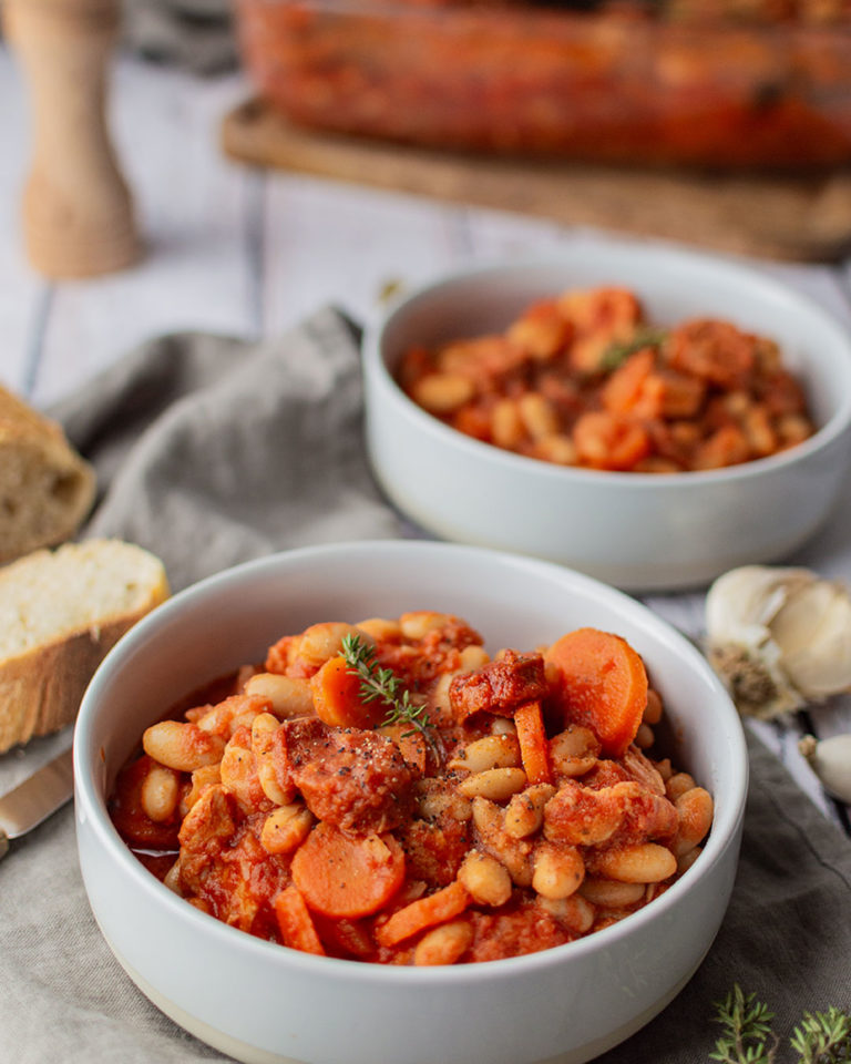 Recette Sauté de dinde aux haricots blancs, chorizo et carottes ...